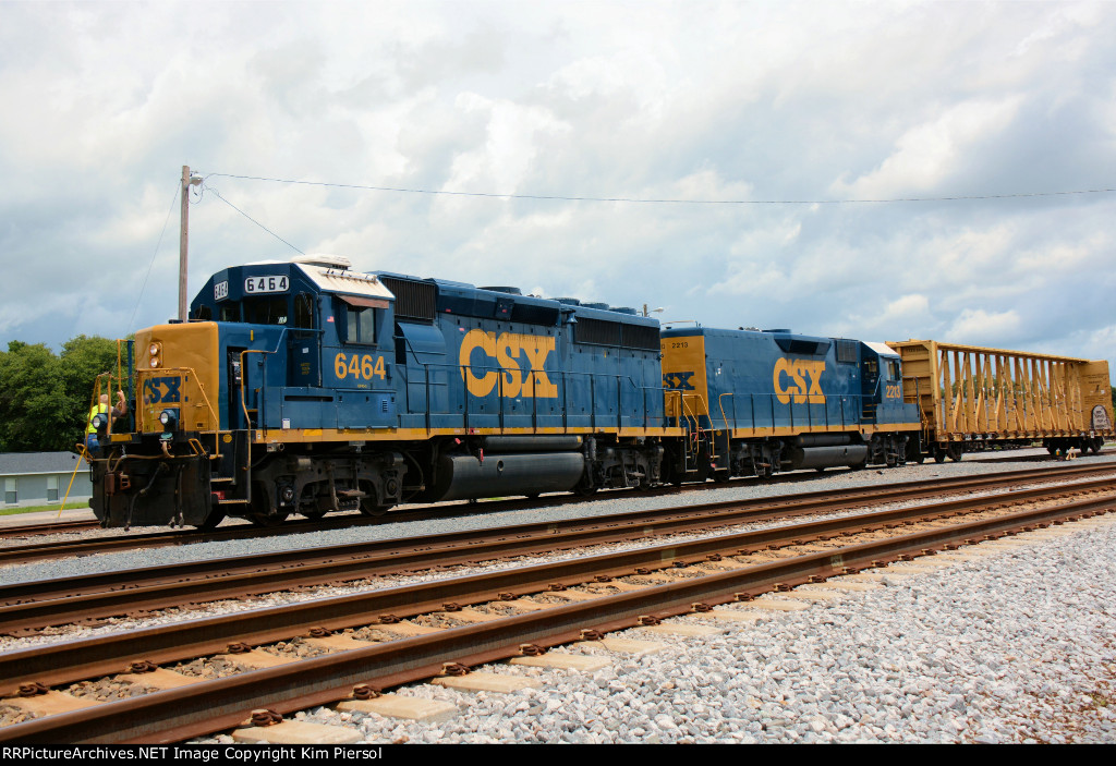 CSX 6464 2213 Mother-Slug Set